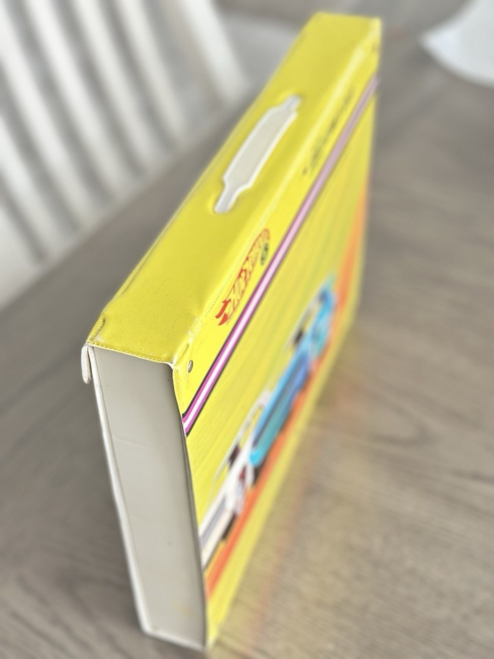 Vintage 1968 Hot Wheels 24 Car Case. Yellow | eBay