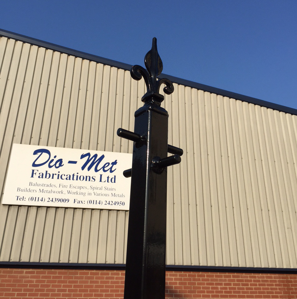 Heavy Duty Steel Clothes line pole / Metal Washing line post - FLEUR DE ...