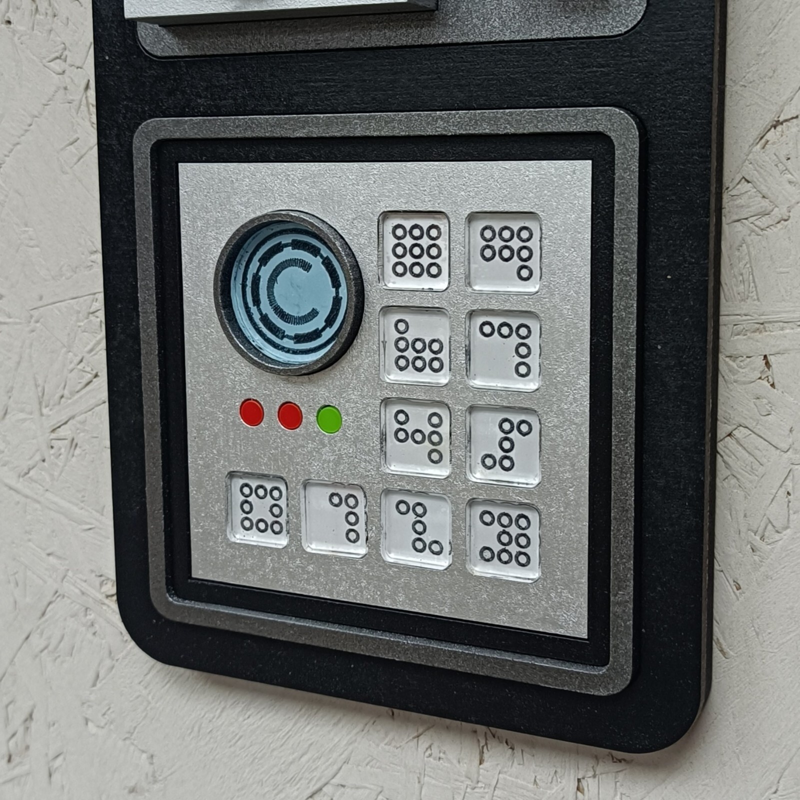 Sci-Fi inspired tall vertical Control Panel, 3d Prop Replica futuristic ...