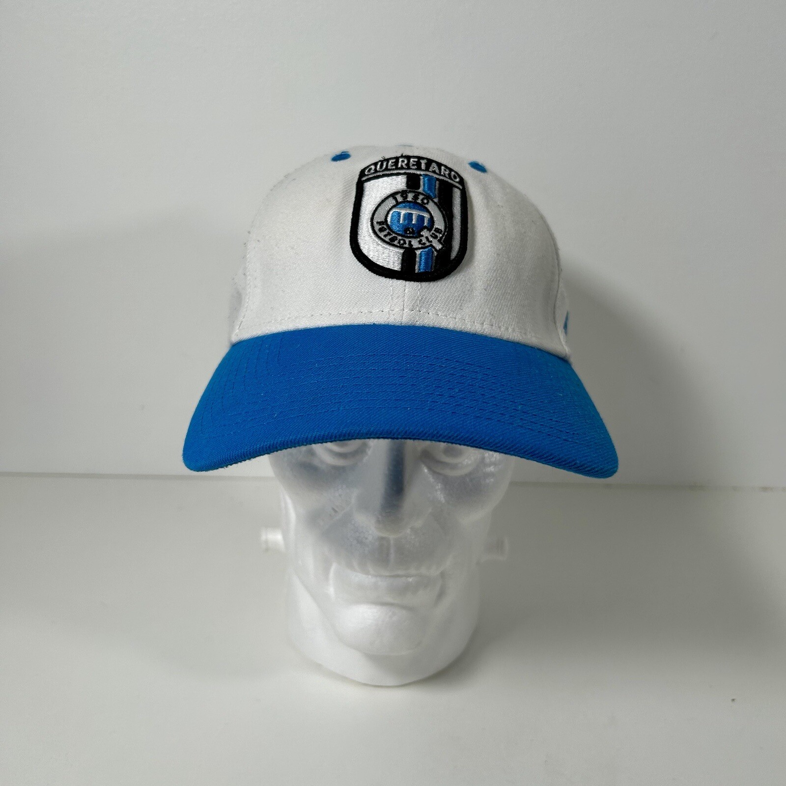Queretaro Futbol Club New Era 39Thirty S/M Fitted Whi… - Gem