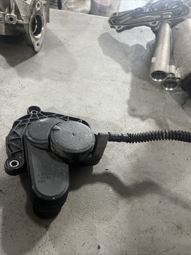 11-17 Mercedes W221 S63 AMG S550 CL550 E550 Housing Cover 2780100431 ...