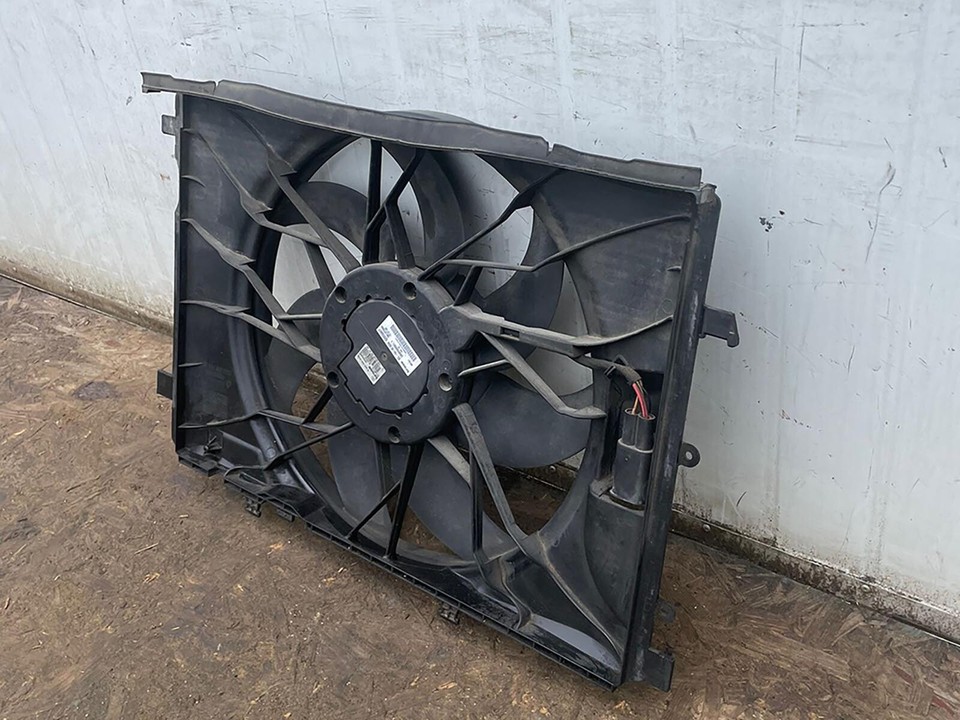 2010 - 2016 Mercees Benz E Class W212 Radiator Fan Shroud Electric ...