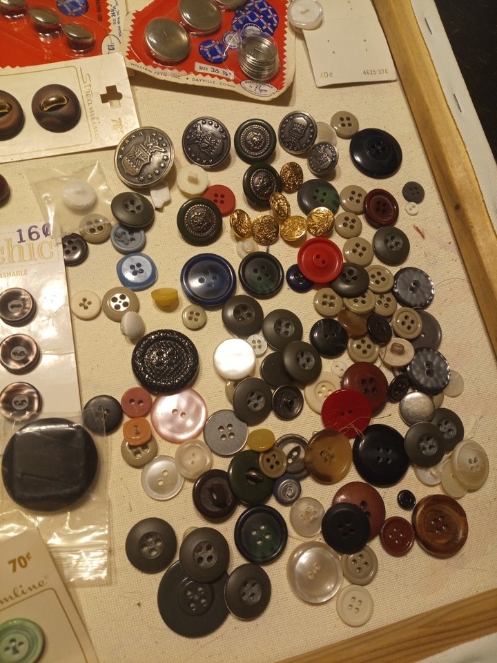 vintage buttons lot everything pictured | eBay