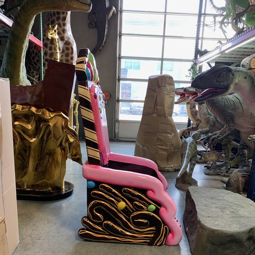 King Candy Throne Chair Life Size Resin Statue Restaurant Theme Decor ...