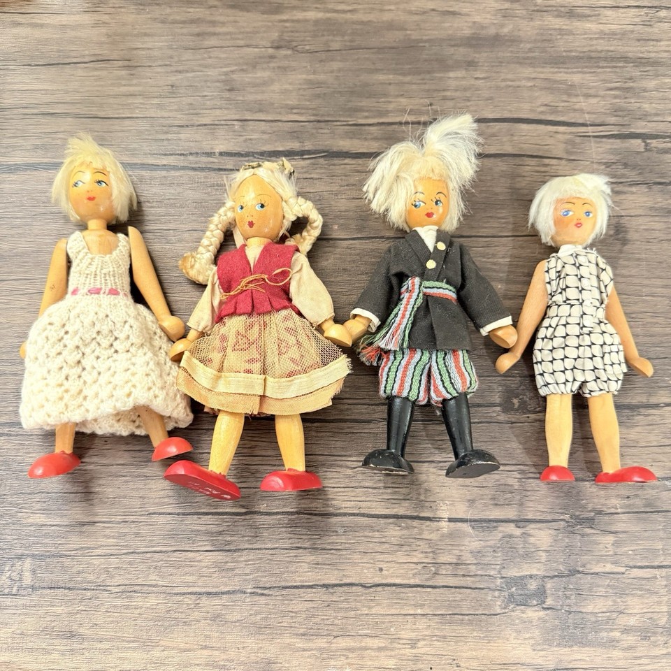 Vintage Polish Wooden Peg Joli Dolls - Set of 4 Folk Art Hand Painted ...
