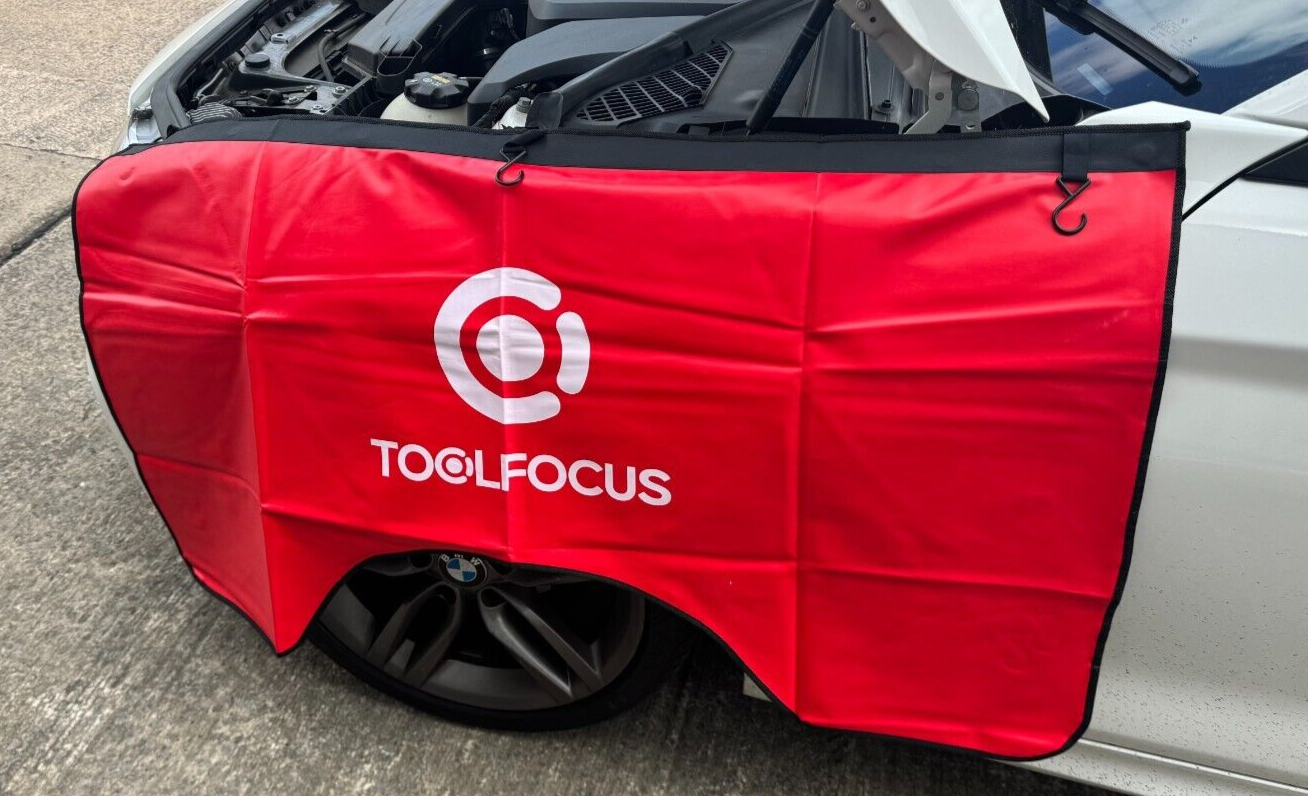 MAGNETIC CAR WING COVER WITH MAGNETS AND HOOKS | eBay UK