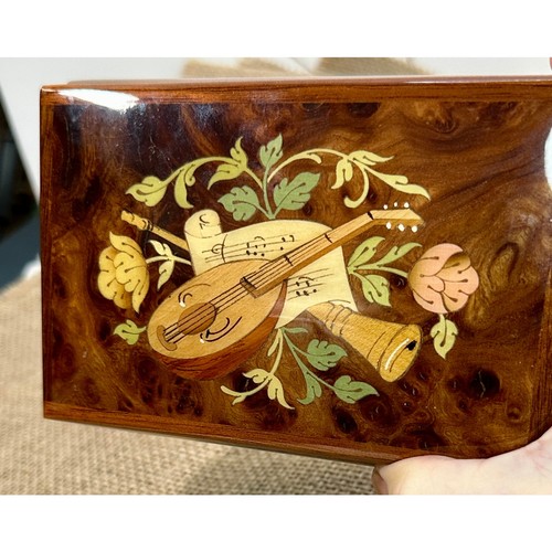 Vintage Sorrento Wooden Inlaid Mandolin Lacquered Jewelry Music Box ...