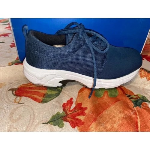Drew shoes NIB blue size 5M great condition | eBay