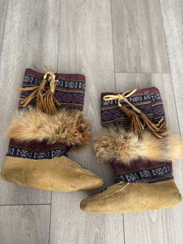 Vintage Native American Alaska Athabaskan Moose/Caribou Hide Beaded ...