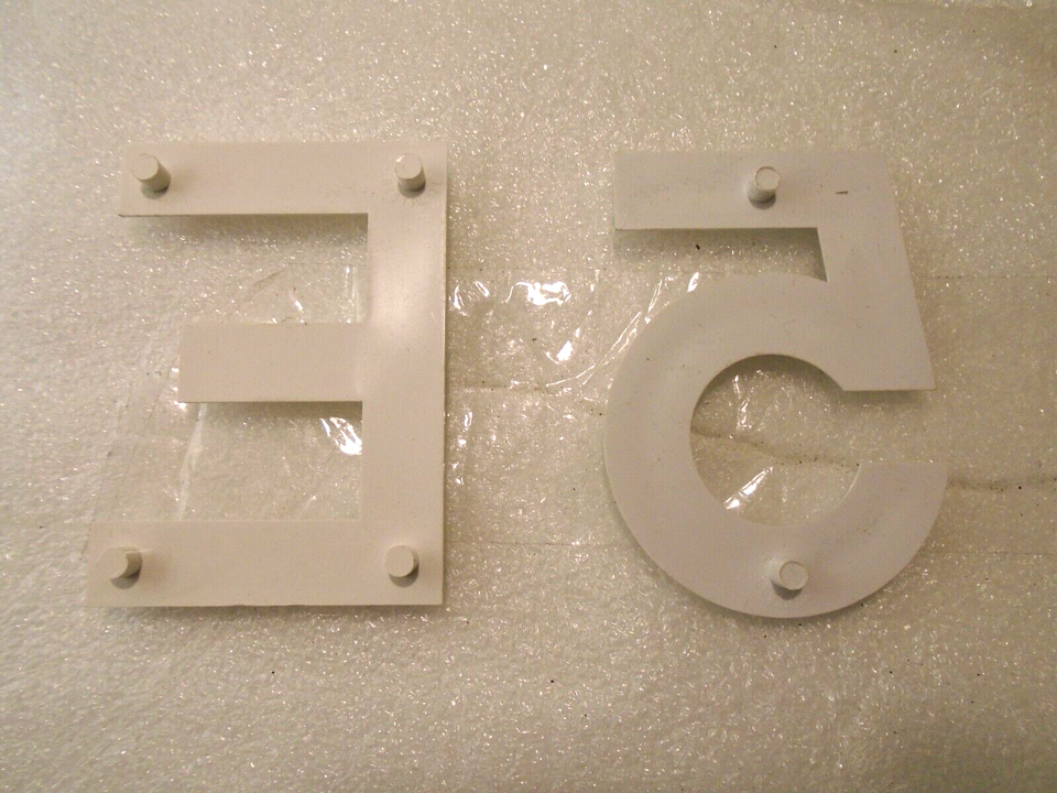 BLACK PLASTIC NUMBER PLATE DIGITS / LETTERS 3 1/8" C/W FIXING CLIPS ...