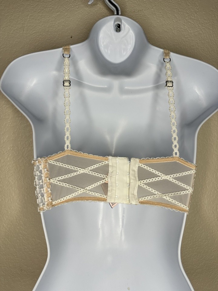 Victoria's Secret Hi Neck Bra size 32B Nude And Cream Adjustable Straps ...