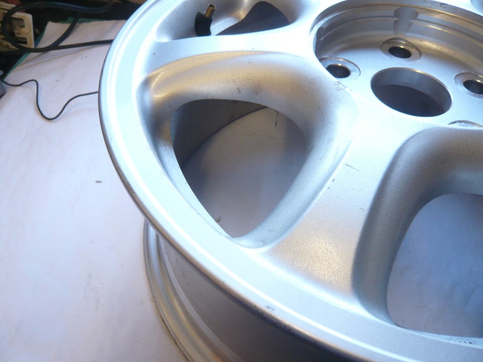 Lexus GS300 Alloy Wheel 42611-30761-RF GBNGA-PR023 spare Genuine JZS147 ...