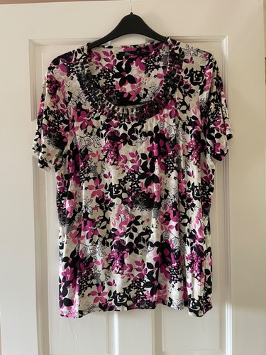Ladies ' BM Collection ' Top Size 22 | eBay UK