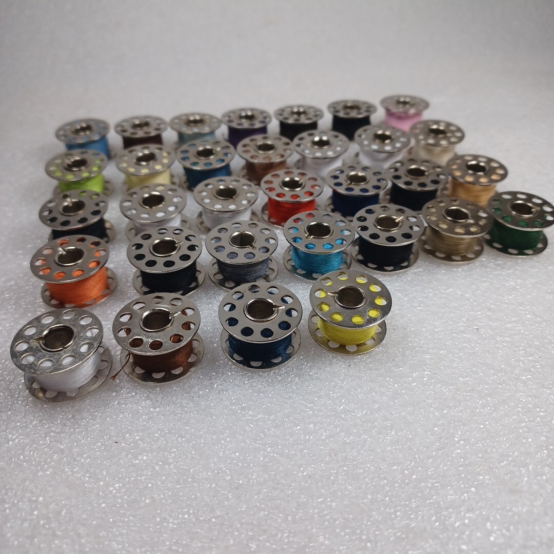 10 Hole Sewing Machine Bobbins Set of 32 Bobbins | eBay