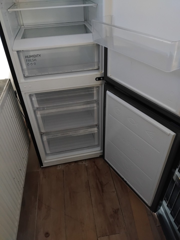 Samsung RB34T602EBN Black Fridge Freezer Frost-Free | eBay UK