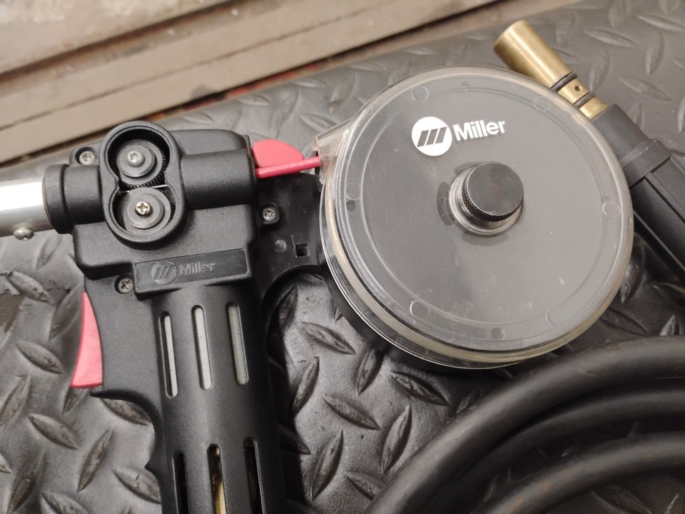 Miller Millermatic 180 230V MIG & Spoolmate 100 Spoolgun,Cart, Bottle ...