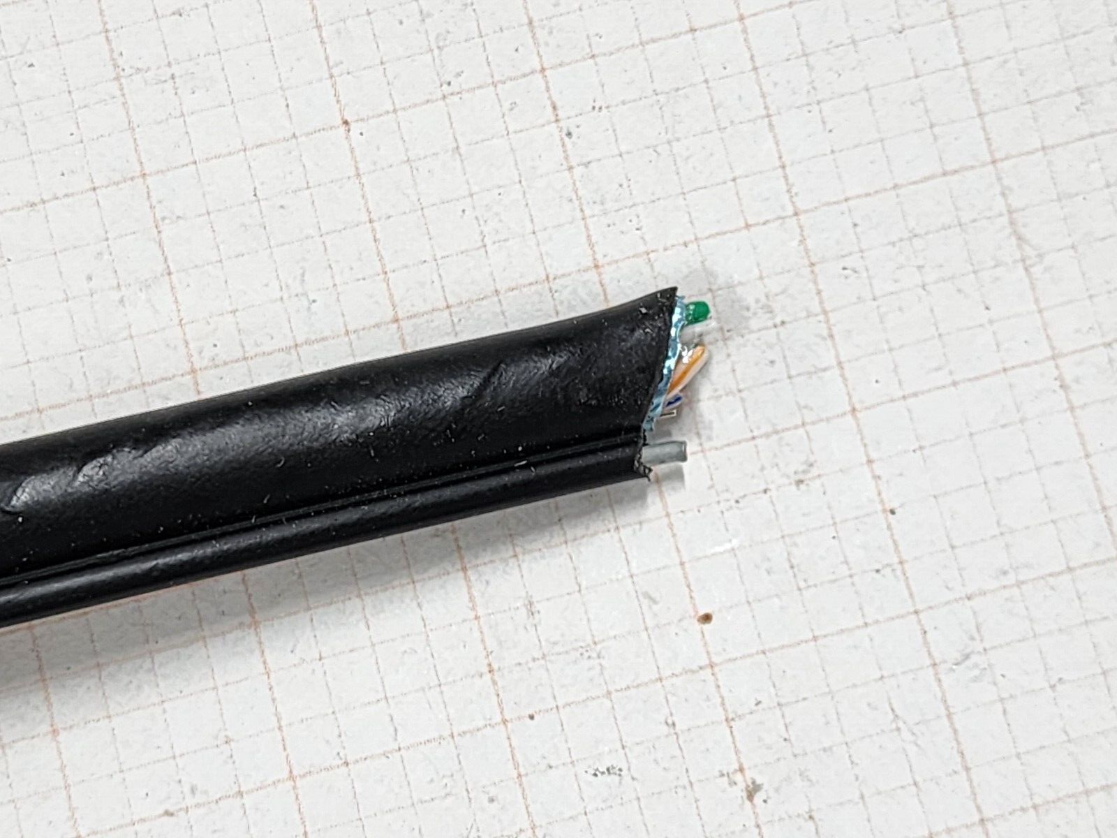 trueCable 23/4P F/UTP Shielded Aerial Cat6 Network Cable w/ Messenger ...