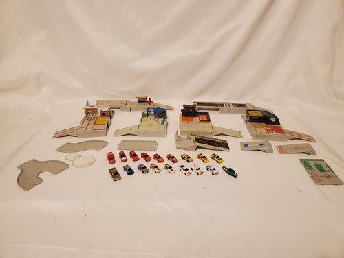 Matchbox World's Smallest Mini Playset Vintage LOT 6 Buildings 16 Cars ...