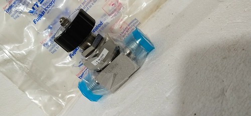 Fujikin 2 Way Handel Valve 316-l Temperature Transmitter Transducer ...