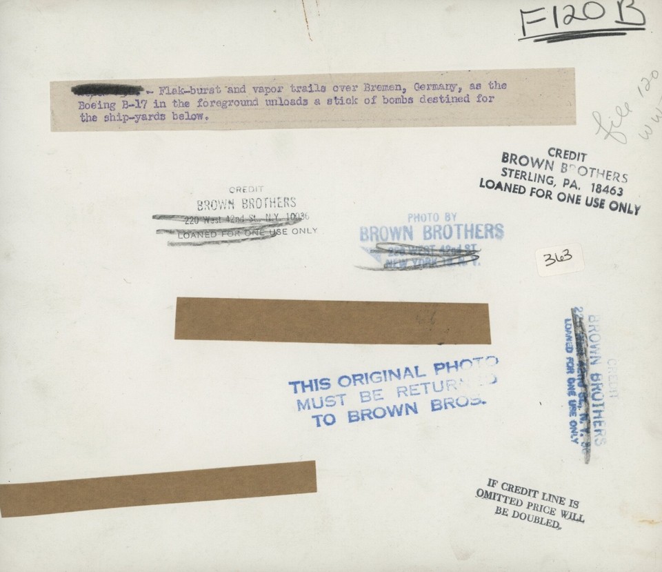 B-17 Bomber Flying Fortress Flak-burst Germany 1944 WWII Type 1 ...