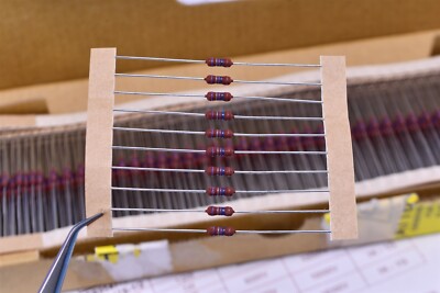 10 Precision Resistive Products 3500V 1/2W 787 MOhm High Voltage ...