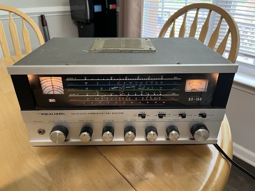 Vintage Realistic DX-160 Solid State Communication Receiver - Untested ...