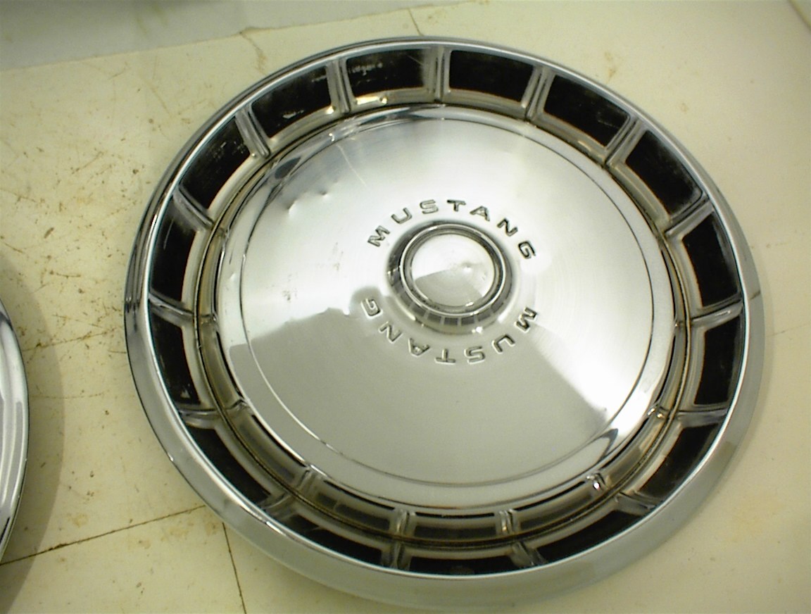 1971 1972 1973 FORD MUSTANG HUBCAPS 14" SET OF 4 WHEEL COVERS | eBay