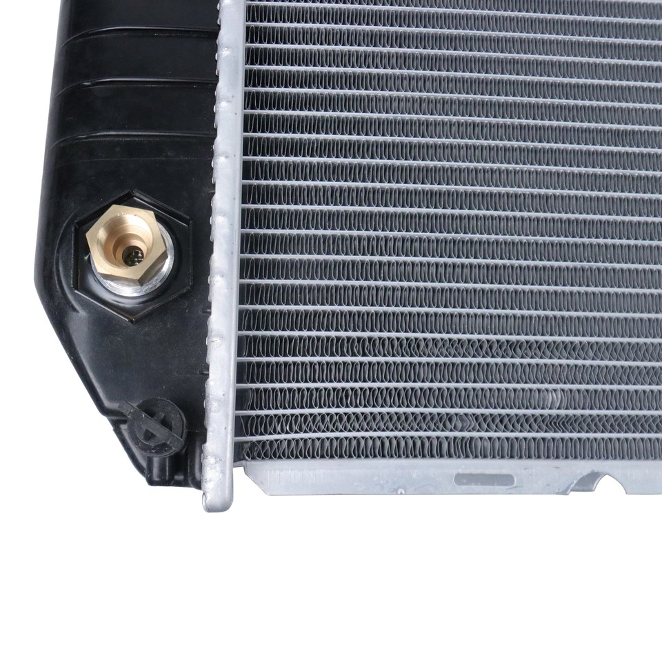 1X Radiator For 96-00 Chevrolet Silverado Sierra GMC Yukon 1500 2500 ...