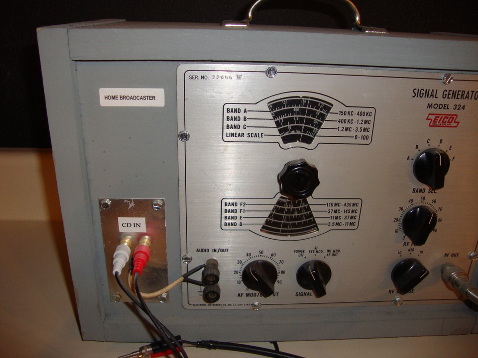 Vintage EICO Model 324 RF Signal Generator 150 KHz To 11 MHz Range ...