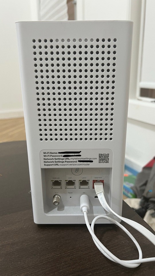 Verizon CR1000A 1000 Mbps 3 Port Wireless Router - White | eBay