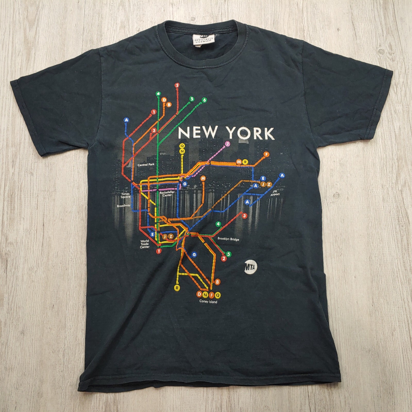 Y2K MTA New York City Subway Map Skyline T-Shirt Size… - Gem
