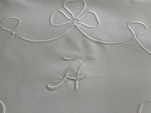 HAND EMBROIDERED SCOLLOPED EDGES layover sham LARGE INITIAL H COTTON PC ...