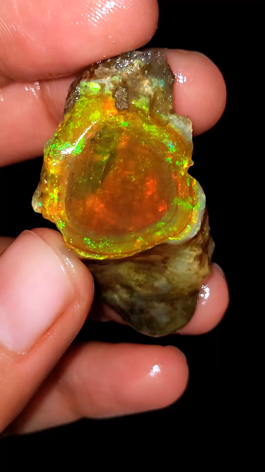 61.5 Carat Opal Rough Natural Ethiopian Fancy Oil Opal Raw Fire Opal ...
