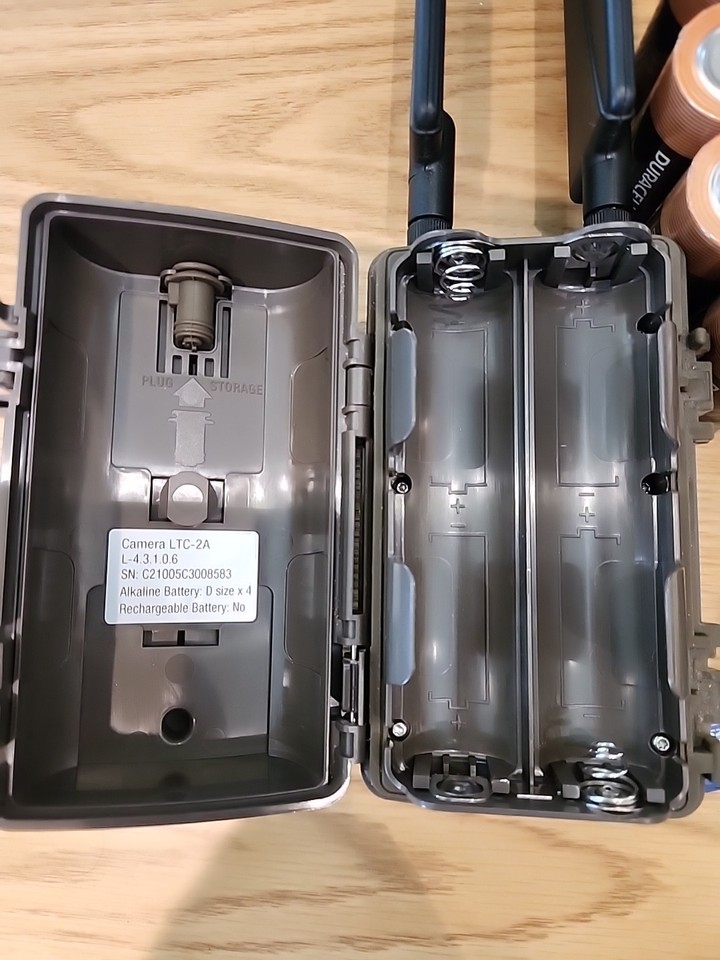 Cuddeback TRACKS Cellular Trail Camera No Glow Verizon or AT&T Phone ...