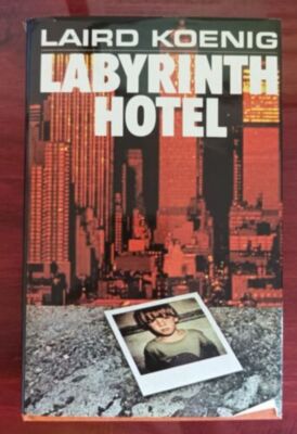 Labyrinth hotel | Koenig Laird Yelnick Claude | Très bon état | eBay