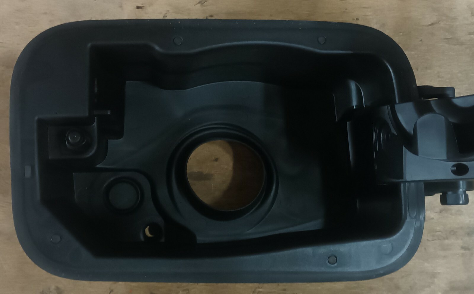 MERCEDES BENZ E Class W212 2009 Onwards Fuel Flap Tank Cover Cap ...