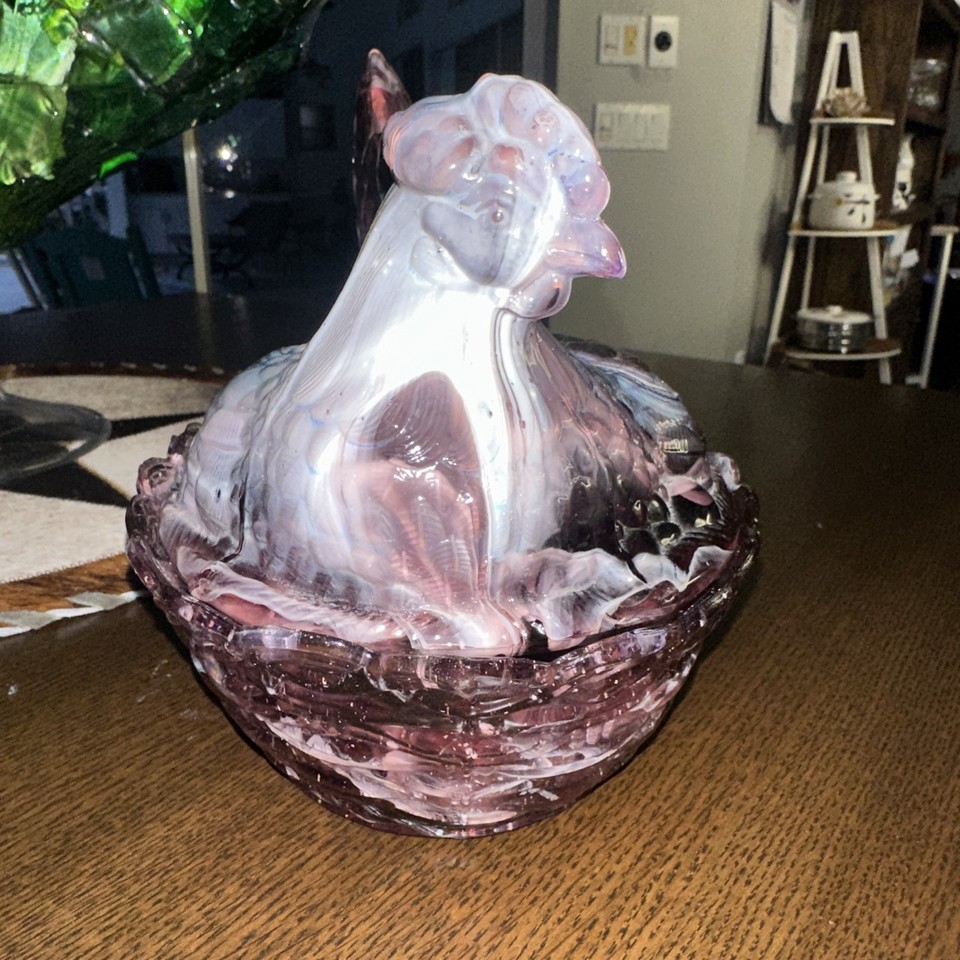 Vintage XL Hen on a Nest amethyst & White Slag Glass nesting hen by ...
