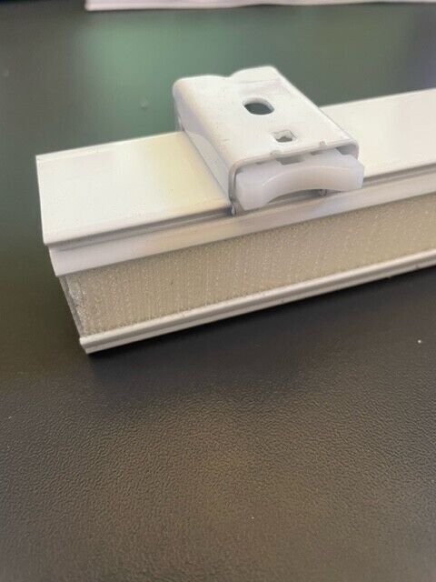 2 x Roman Blind Spring Brackets CLIP OVER type fits 26mm rectangular ...