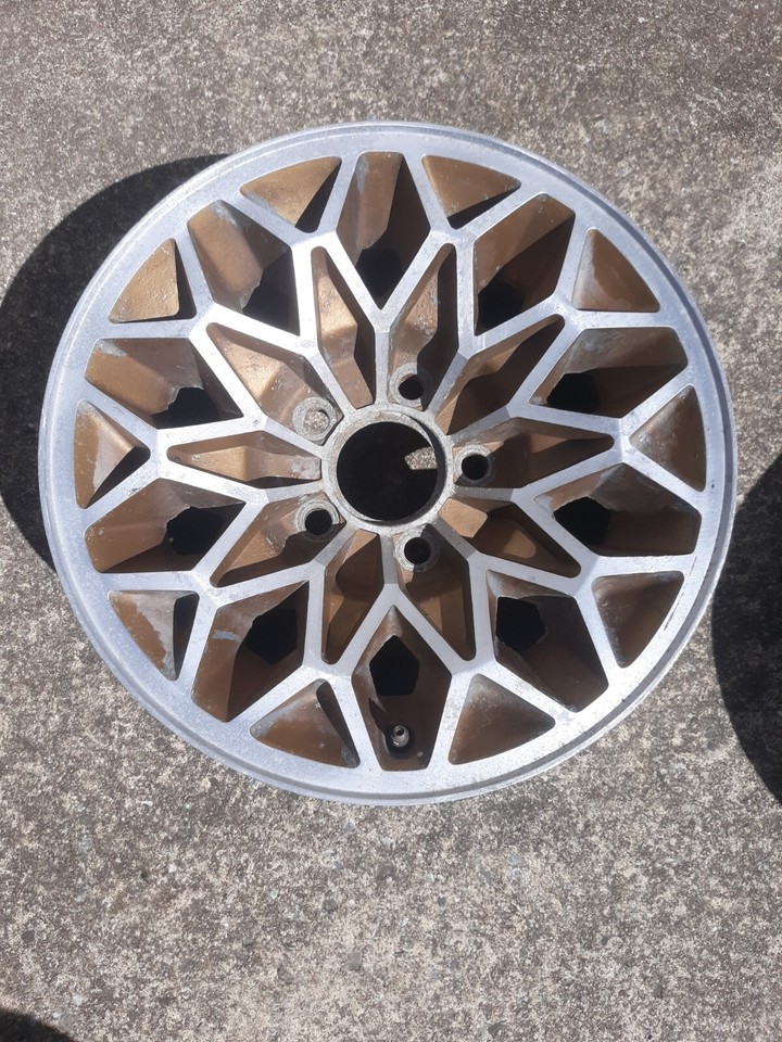 Pontiac 'Snowflake' 15x7 Modern Wheel/ Kelsey Hayes/ Western Wheel | eBay
