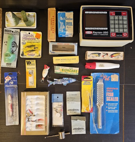 Vintage Fishing Lot Of Odds And Ends Lures Empty Boxes Avon | eBay