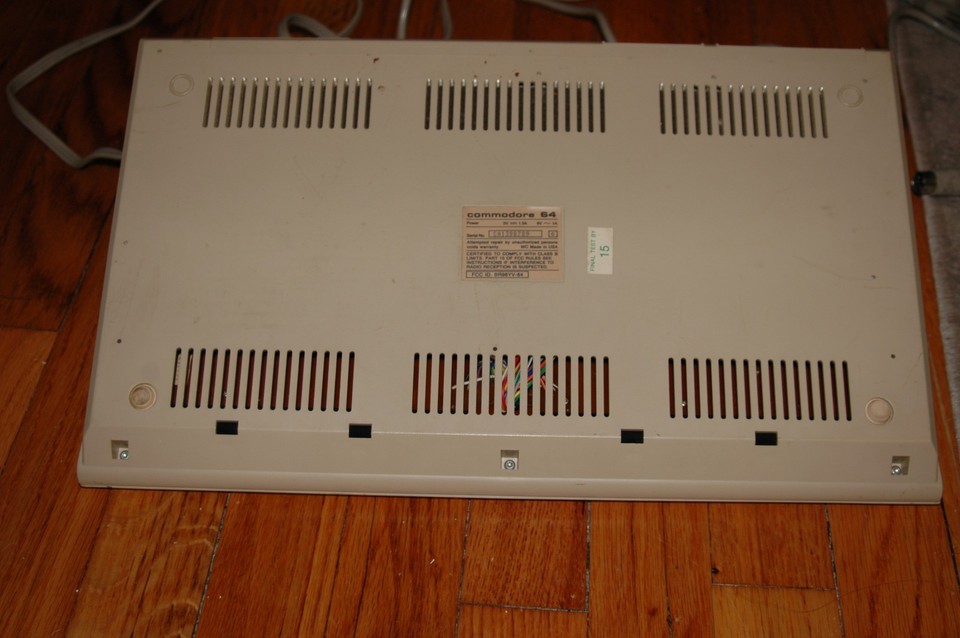 Commodore 64 Personal Computer C64 Console with AC Adapter - Tested ...