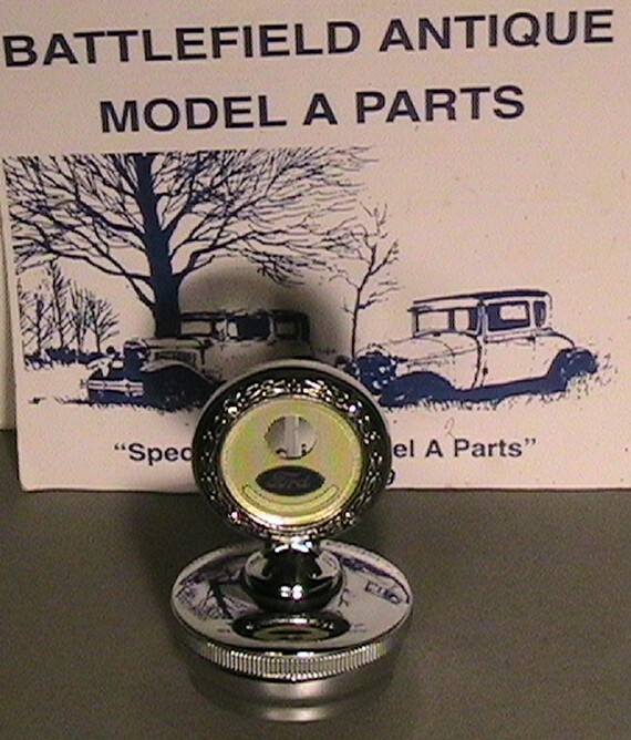 1930-1931 Model A Ford Script Wreath Moto Meter Locking Flip Top ...
