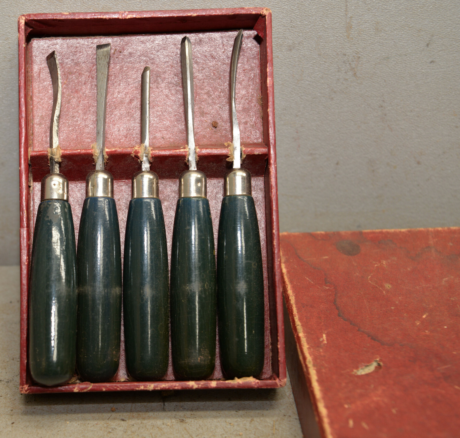 Craftsman chip carving tool set collectible woodworking decoy carvers ...