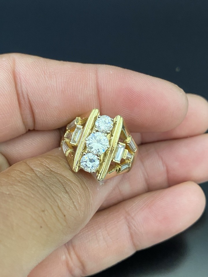 14K Yellow Gold Approx 1.0 CTW Round Diamond H Color SI1-SI2 Modernist ...