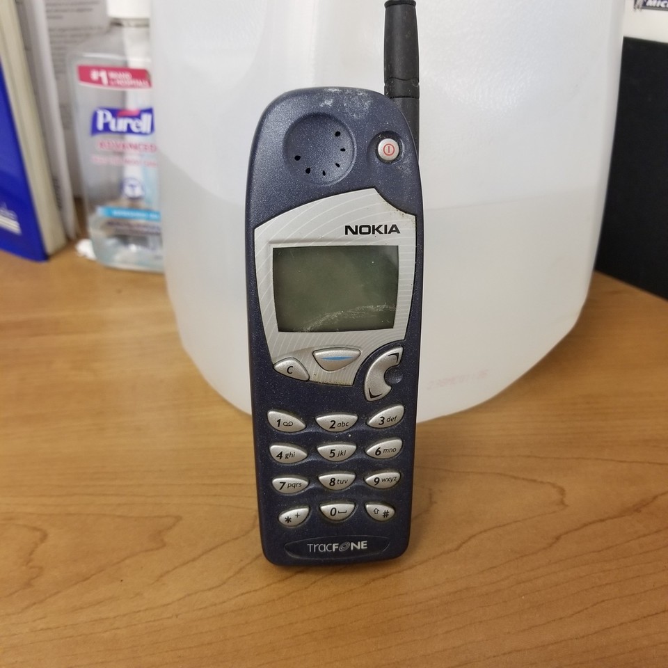Nokia 5180 Retro Vintage Cell Phone 2000 great for movie prop for phone used 15y | eBay