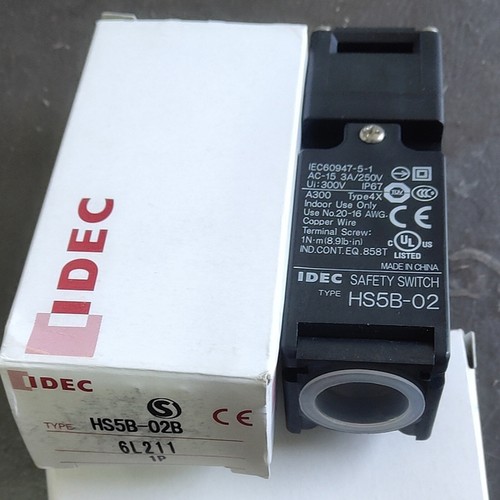 one new IDEC HS5B-02B Electromagnetic Safety Switch Free ship | eBay