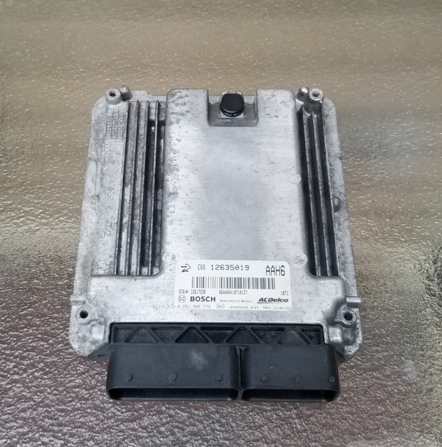 2010-2011 Cadillac STS Engine Computer ECU PCM OEM 12617230 R9s37b20 ...