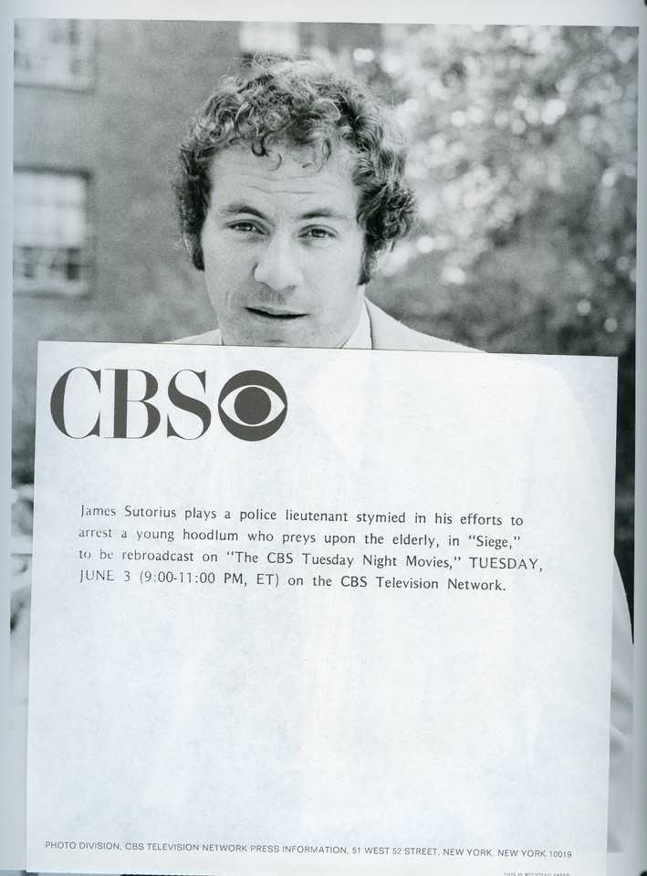 SIEGE 7x9 b/w Press Photo / James Sutorius | eBay