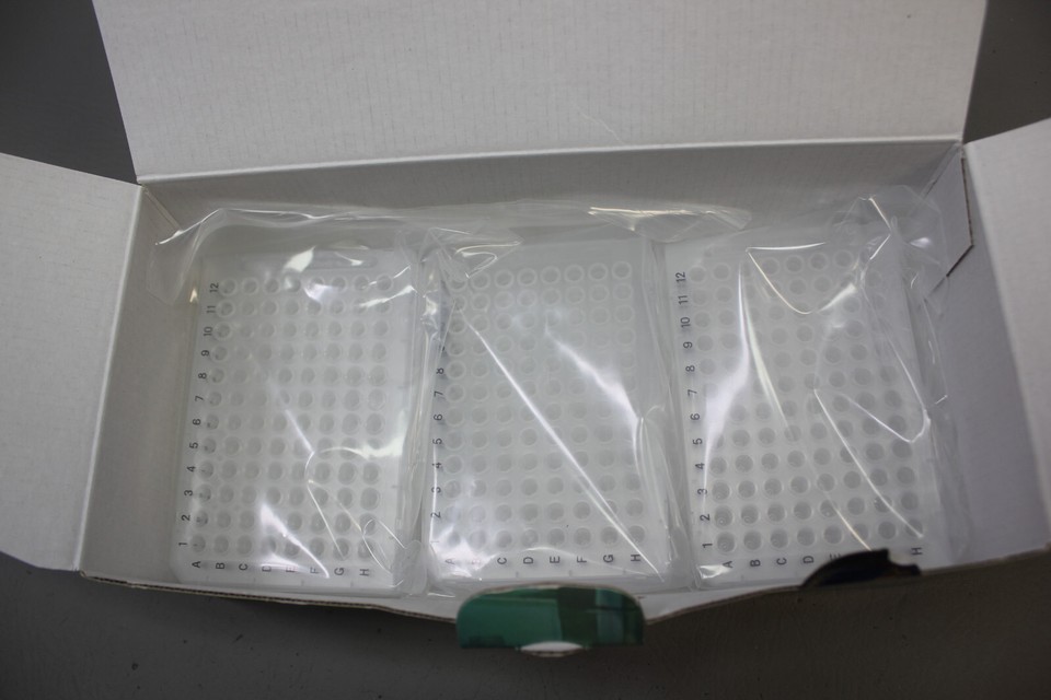 BIO-RAD HARD-SHELL PCR PLATES 96-WELL LOW PROFILE SEMI-SKIRTED HSL9601 ...