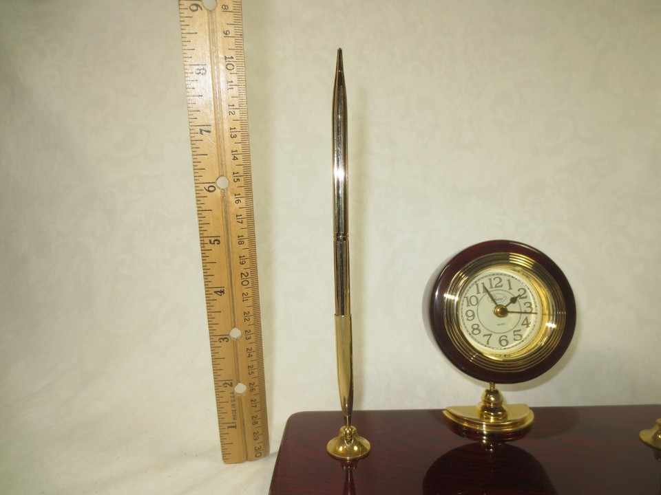 Unused swivel Quartz Chass Clock on Mahogany Wood w Gold-tone 2 Pen Set ...